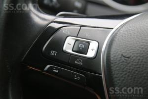 Pelēks Volkswagen Passat B8 2015 Rīga, ar dzinēja tilpumu 2.00 L un nobraukumu 0 tūkst. km par 6990 €, foto 25 vietnē AUTOMOTO.COM.LV