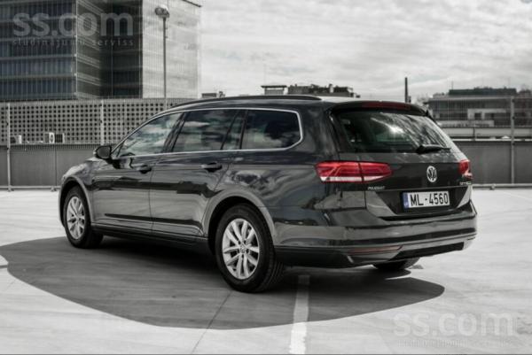 Grey Volkswagen Passat B8 2015 in Riga, with an engine capacity of 2.00 L and mileage of 286 thousand km for 7450 €, photo 5 on AUTOMOTO.COM.LV