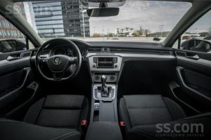 Grey Volkswagen Passat B8 2015 in Riga, with an engine capacity of 2.00 L and mileage of 286 thousand km for 7450 €, photo 9 on AUTOMOTO.COM.LV
