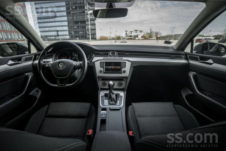 Grey Volkswagen Passat B8 2015 in Riga, with an engine capacity of 2.00 L and mileage of 0 thousand km for 7900 €, photo 9 on AUTOMOTO.COM.LV
