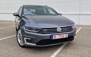 Pelēks Volkswagen Passat B8 2015 Rīga, ar dzinēja tilpumu 1.40 L un nobraukumu 249 tūkst. km par 11990 €, foto 8 vietnē AUTOMOTO.COM.LV