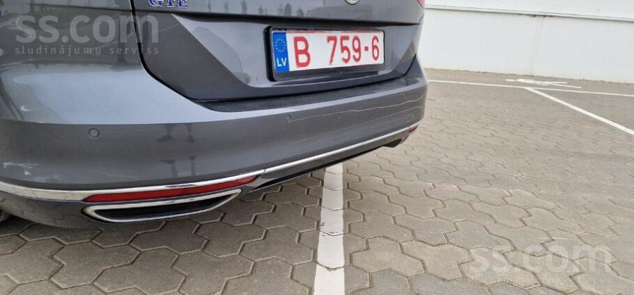 Pelēks Volkswagen Passat B8 2015 Rīga, ar dzinēja tilpumu 1.40 L un nobraukumu 249 tūkst. km par 11990 €, foto 13 vietnē AUTOMOTO.COM.LV