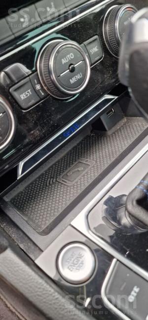 Pelēks Volkswagen Passat B8 2015 Rīga, ar dzinēja tilpumu 1.40 L un nobraukumu 249 tūkst. km par 11990 €, foto 23 vietnē AUTOMOTO.COM.LV