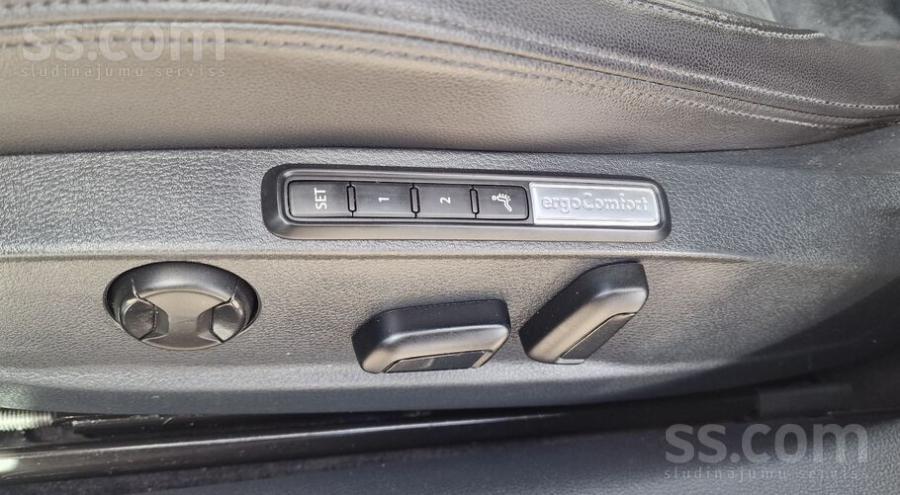 Pelēks Volkswagen Passat B8 2015 Rīga, ar dzinēja tilpumu 1.40 L un nobraukumu 249 tūkst. km par 11990 €, foto 27 vietnē AUTOMOTO.COM.LV