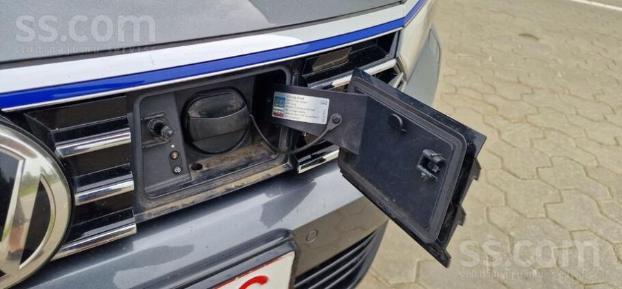 Pelēks Volkswagen Passat B8 2015 Rīga, ar dzinēja tilpumu 1.40 L un nobraukumu 249 tūkst. km par 11990 €, foto 29 vietnē AUTOMOTO.COM.LV