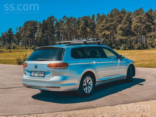 Pelēks Volkswagen Passat B8 2015 Rīga, ar dzinēja tilpumu 2.00 L un nobraukumu 259 tūkst. km par 8500 €, foto 2 vietnē AUTOMOTO.COM.LV
