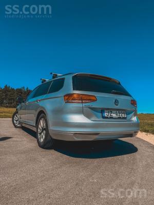Grey Volkswagen Passat B8 2015 in Riga, with an engine capacity of 2.00 L and mileage of 259 thousand km for 8500 €, photo 8 on AUTOMOTO.COM.LV