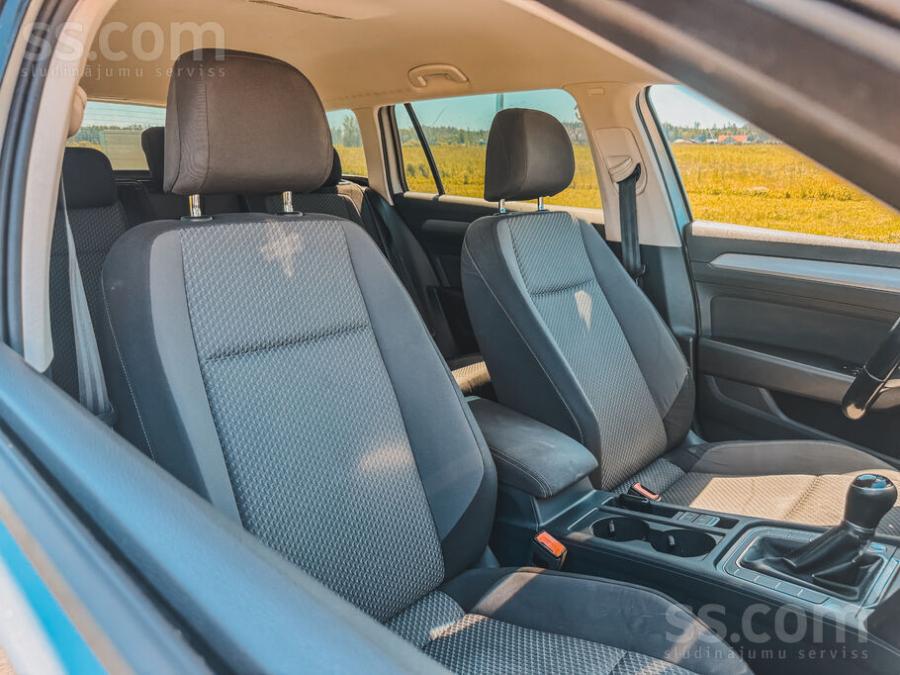 Grey Volkswagen Passat B8 2015 in Riga, with an engine capacity of 2.00 L and mileage of 259 thousand km for 8500 €, photo 12 on AUTOMOTO.COM.LV