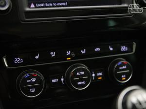 Pelēks Volkswagen Passat B8 2015 Viļņa, ar dzinēja tilpumu 1.40 L un nobraukumu 201 tūkst. km par 9999 €, foto 21 vietnē AUTOMOTO.COM.LV