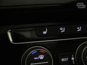 Pelēks Volkswagen Passat B8 2015 Viļņa, ar dzinēja tilpumu 1.40 L un nobraukumu 201 tūkst. km par 9999 €, foto 31 vietnē AUTOMOTO.COM.LV