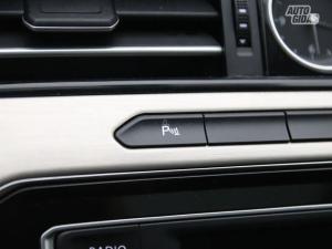 Pelēks Volkswagen Passat B8 2015 Viļņa, ar dzinēja tilpumu 1.40 L un nobraukumu 201 tūkst. km par 9999 €, foto 32 vietnē AUTOMOTO.COM.LV
