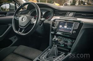 Pelēks Volkswagen Passat B8 2015 Rīga, ar dzinēja tilpumu 2.00 L un nobraukumu 296 tūkst. km par 7590 €, foto 8 vietnē AUTOMOTO.COM.LV