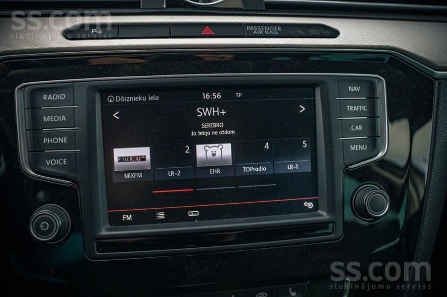 Pelēks Volkswagen Passat B8 2015 Rīga, ar dzinēja tilpumu 2.00 L un nobraukumu 296 tūkst. km par 7590 €, foto 18 vietnē AUTOMOTO.COM.LV