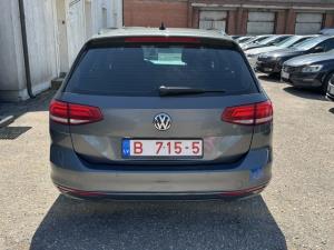 Grey Volkswagen Passat B8 2015 in Riga, with an engine capacity of 2.00 L and mileage of 307 thousand km for 7990 €, photo 11 on AUTOMOTO.COM.LV