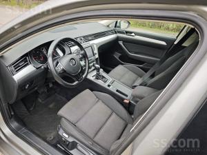 Pelēks Volkswagen Passat B8 2015 Cēsis, ar dzinēja tilpumu 2.00 L un nobraukumu 460 tūkst. km par 3800 €, foto 9 vietnē AUTOMOTO.COM.LV
