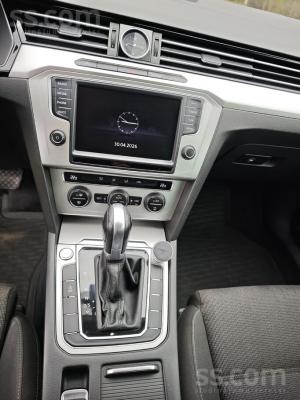 Pelēks Volkswagen Passat B8 2015 Cēsis, ar dzinēja tilpumu 2.00 L un nobraukumu 460 tūkst. km par 3800 €, foto 13 vietnē AUTOMOTO.COM.LV