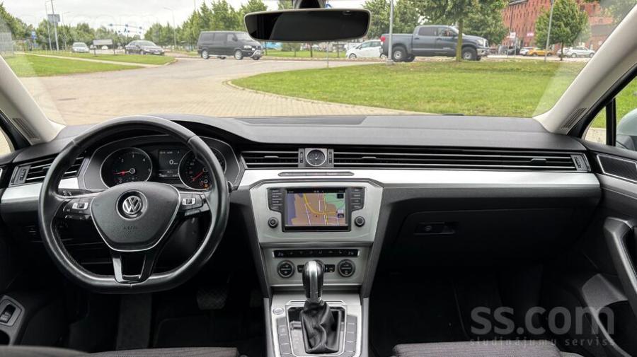 Pelēks Volkswagen Passat B8 2015 Liepāja, ar dzinēja tilpumu 2.00 L un nobraukumu 259 tūkst. km par 8850 €, foto 16 vietnē AUTOMOTO.COM.LV
