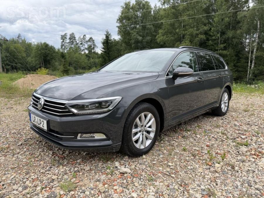 Grey Volkswagen Passat B8 2015 in Cesis, with an engine capacity of 2.00 L and mileage of 0 thousand km for 7950 €, photo 5 on AUTOMOTO.COM.LV