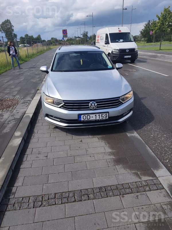 Pelēks Volkswagen Passat B8 2015 Rīga, ar dzinēja tilpumu 1.60 L un nobraukumu 420 tūkst. km par 6400 €, foto 2 vietnē AUTOMOTO.COM.LV