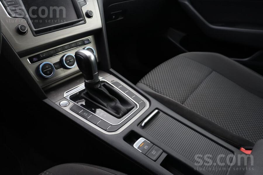 Grey Volkswagen Passat B8 2015 in Riga, with an engine capacity of 1.60 L and mileage of 0 thousand km for 5990 €, photo 17 on AUTOMOTO.COM.LV