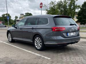 Pelēks Volkswagen Passat B8 2015 Valmiera, ar dzinēja tilpumu 1.60 L un nobraukumu 299 tūkst. km par 9500 €, foto 4 vietnē AUTOMOTO.COM.LV