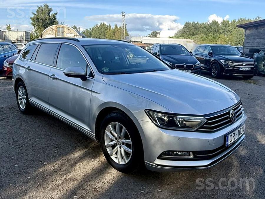 Grey Volkswagen Passat B8 2015 in Riga, with an engine capacity of 2.00 L and mileage of 0 thousand km for 7990 €, photo 4 on AUTOMOTO.COM.LV