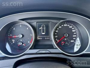 Grey Volkswagen Passat B8 2015 in Riga, with an engine capacity of 2.00 L and mileage of 0 thousand km for 7990 €, photo 20 on AUTOMOTO.COM.LV
