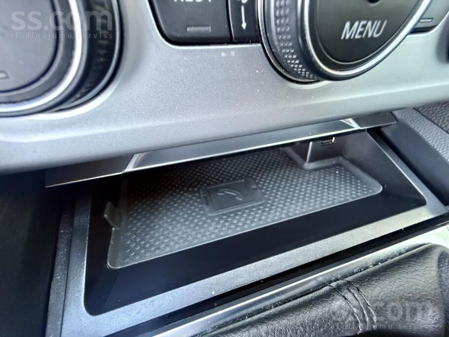 Grey Volkswagen Passat B8 2015 in Riga, with an engine capacity of 2.00 L and mileage of 0 thousand km for 7990 €, photo 21 on AUTOMOTO.COM.LV