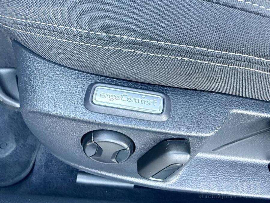 Grey Volkswagen Passat B8 2015 in Riga, with an engine capacity of 2.00 L and mileage of 0 thousand km for 7990 €, photo 24 on AUTOMOTO.COM.LV