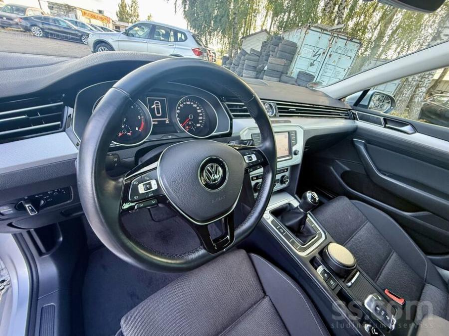 Grey Volkswagen Passat B8 2015 in Riga, with an engine capacity of 2.00 L and mileage of 0 thousand km for 7990 €, photo 25 on AUTOMOTO.COM.LV