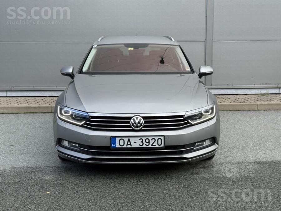 Grey Volkswagen Passat B8 2015 in Riga, with an engine capacity of 2.00 L and mileage of 265 thousand km for 6900 €, photo 1 on AUTOMOTO.COM.LV