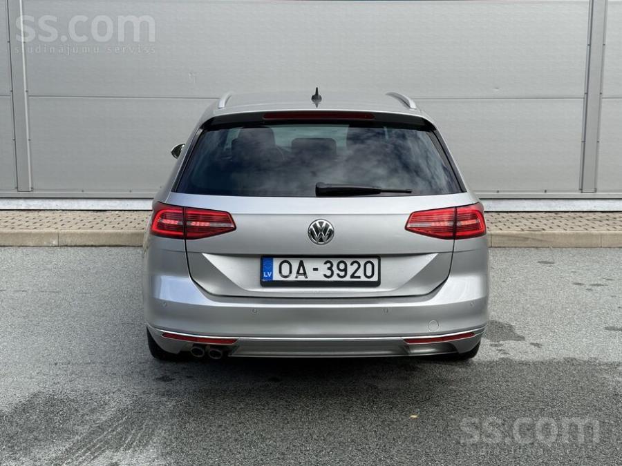 Grey Volkswagen Passat B8 2015 in Riga, with an engine capacity of 2.00 L and mileage of 265 thousand km for 6900 €, photo 3 on AUTOMOTO.COM.LV