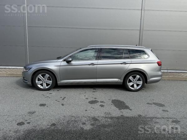 Grey Volkswagen Passat B8 2015 in Riga, with an engine capacity of 2.00 L and mileage of 265 thousand km for 6900 €, photo 8 on AUTOMOTO.COM.LV
