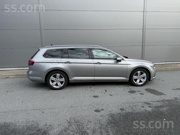 Grey Volkswagen Passat B8 2015 in Riga, with an engine capacity of 2.00 L and mileage of 265 thousand km for 6900 €, photo 9 on AUTOMOTO.COM.LV