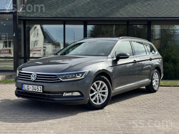 Grey Volkswagen Passat B8 2015 in Tukums, with an engine capacity of 2.00 L and mileage of 374 thousand km for 5900 €, photo 1 on AUTOMOTO.COM.LV