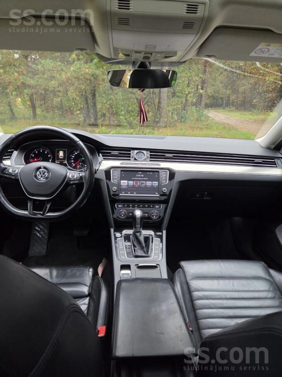 Pelēks Volkswagen Passat B8 2015 Rīga, ar dzinēja tilpumu 1.40 L un nobraukumu 227 tūkst. km par 9750 €, foto 13 vietnē AUTOMOTO.COM.LV