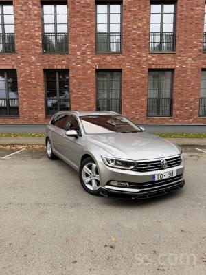 Pelēks Volkswagen Passat B8 2015 Rīga, ar dzinēja tilpumu 2.00 L un nobraukumu 266 tūkst. km par 9200 €, foto  vietnē AUTOMOTO.COM.LV