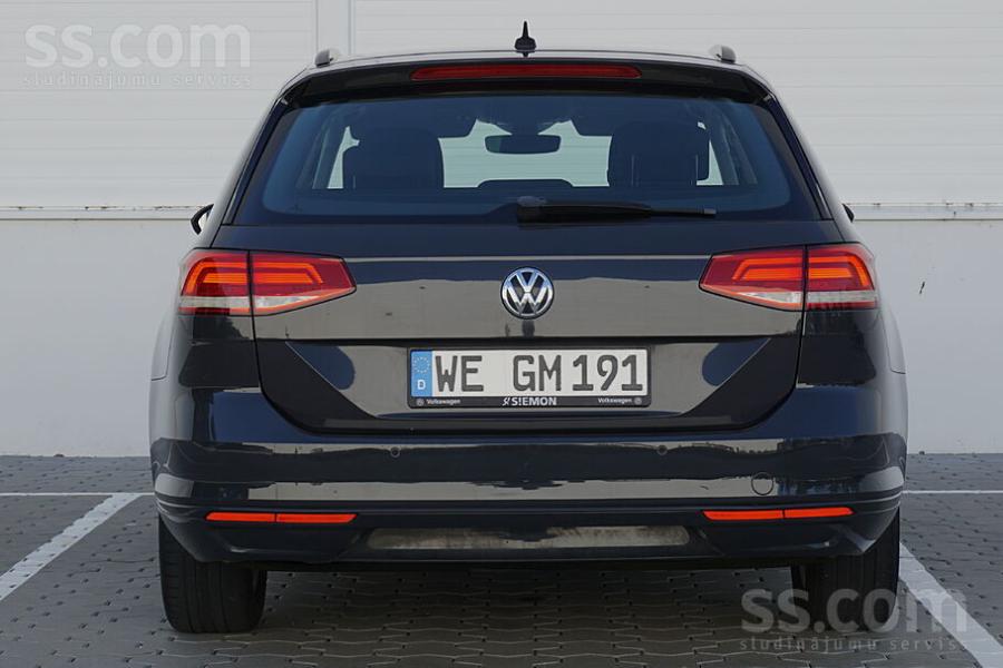 Pelēks Volkswagen Passat B8 2016 Rīga, ar dzinēja tilpumu 2.00 L un nobraukumu 233 tūkst. km par 9200 €, foto 9 vietnē AUTOMOTO.COM.LV