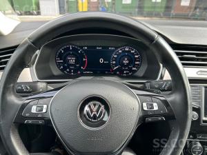 Pelēks Volkswagen Passat B8 2016 Rīga, ar dzinēja tilpumu 2.00 L un nobraukumu 0 tūkst. km par 10545 €, foto 5 vietnē AUTOMOTO.COM.LV