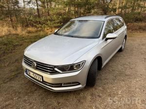 Grey Volkswagen Passat B8 2016 in Tukums, with an engine capacity of 2.00 L and mileage of 291 thousand km for 7250 €, photo 2 on AUTOMOTO.COM.LV