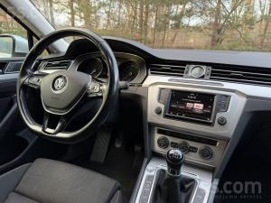 Grey Volkswagen Passat B8 2016 in Tukums, with an engine capacity of 2.00 L and mileage of 291 thousand km for 7250 €, photo 12 on AUTOMOTO.COM.LV
