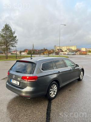 Pelēks Volkswagen Passat B8 2016 Daugavpils, ar dzinēja tilpumu 2.00 L un nobraukumu 277 tūkst. km par 10350 €, foto 4 vietnē AUTOMOTO.COM.LV