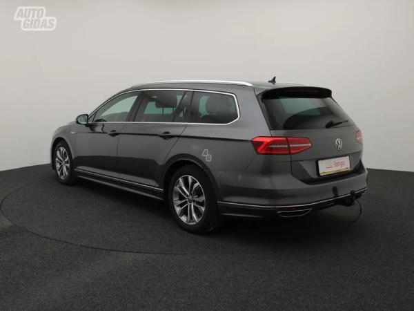 Grey Volkswagen Passat B8 2016 in Vilnius, with an engine capacity of 2.00 L and mileage of 203 thousand km for 14199 €, photo 7 on AUTOMOTO.COM.LV