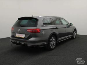 Grey Volkswagen Passat B8 2016 in Vilnius, with an engine capacity of 2.00 L and mileage of 203 thousand km for 14199 €, photo 8 on AUTOMOTO.COM.LV
