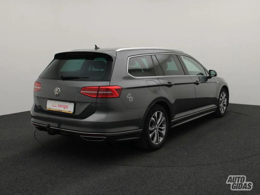 Grey Volkswagen Passat B8 2016 in Vilnius, with an engine capacity of 2.00 L and mileage of 203 thousand km for 14199 €, photo 8 on AUTOMOTO.COM.LV