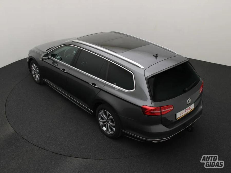 Grey Volkswagen Passat B8 2016 in Vilnius, with an engine capacity of 2.00 L and mileage of 203 thousand km for 14199 €, photo 12 on AUTOMOTO.COM.LV