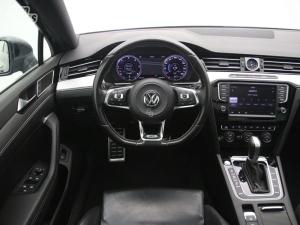 Grey Volkswagen Passat B8 2016 in Vilnius, with an engine capacity of 2.00 L and mileage of 203 thousand km for 14199 €, photo 17 on AUTOMOTO.COM.LV