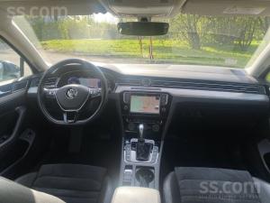 Pelēks Volkswagen Passat B8 2016 Rīga, ar dzinēja tilpumu 2.00 L un nobraukumu 246 tūkst. km par 10500 €, foto 8 vietnē AUTOMOTO.COM.LV