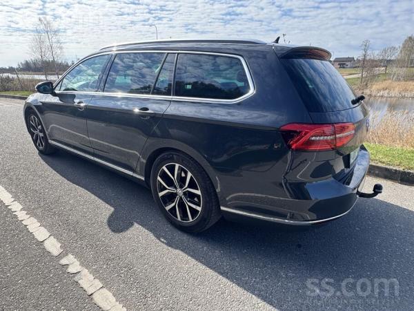 Grey Volkswagen Passat B8 2016 in Riga, with an engine capacity of 1.60 L and mileage of 201 thousand km for 8700 €, photo 4 on AUTOMOTO.COM.LV