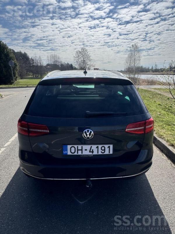 Grey Volkswagen Passat B8 2016 in Riga, with an engine capacity of 1.60 L and mileage of 201 thousand km for 8700 €, photo 5 on AUTOMOTO.COM.LV